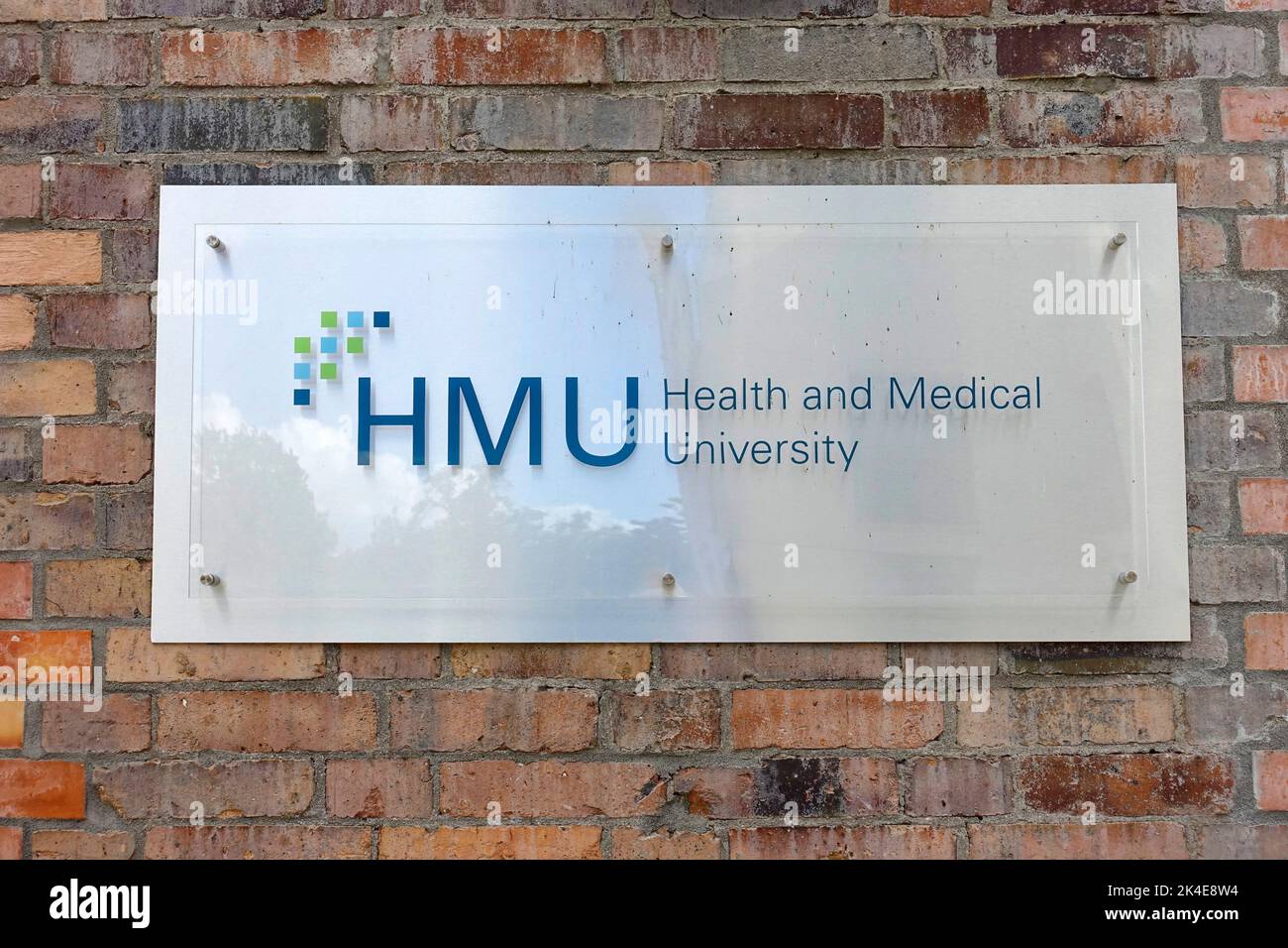 Medical university hi-res stock photography and images - Alamy