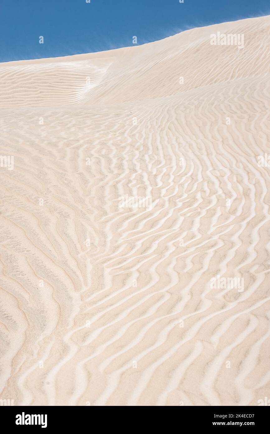 Blinding white Sugar Dunes near al-Khaluf, Oman Stock Photo - Alamy