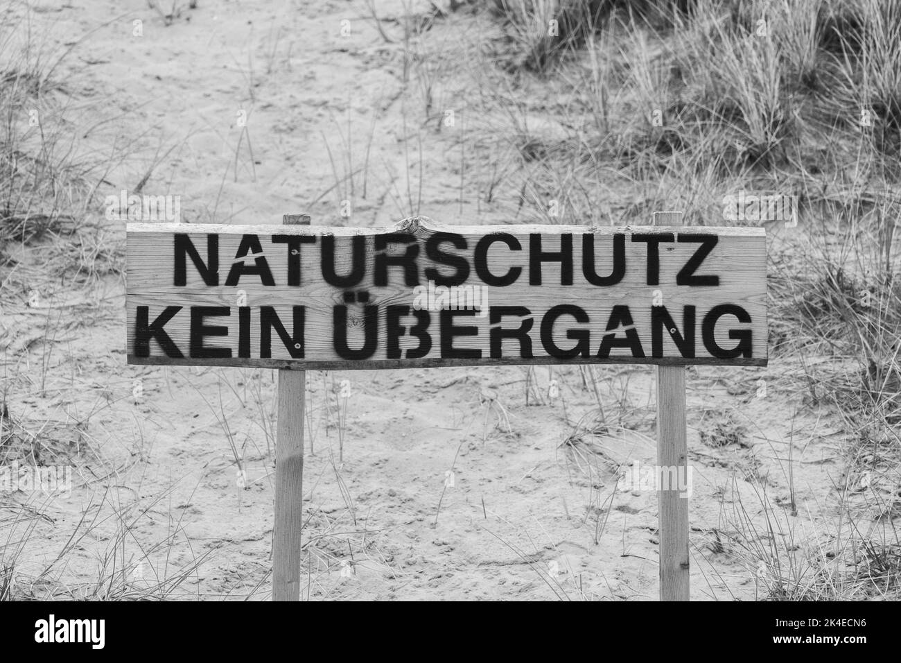 Dirty no entry sign Black and White Stock Photos & Images - Alamy