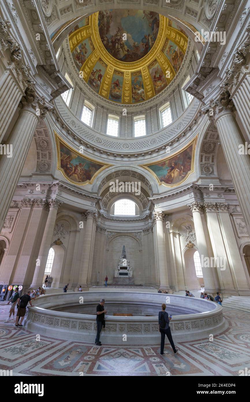 Paris, France - August 30, 2022: architectural detail of the golden ...
