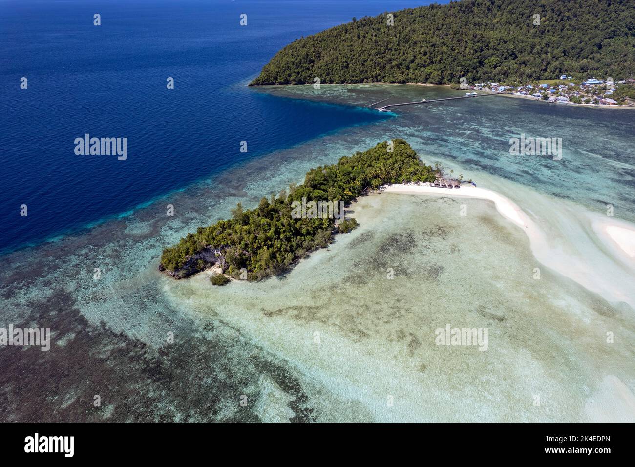 Raja ampat, indonesia aerial hi-res stock photography and images - Alamy