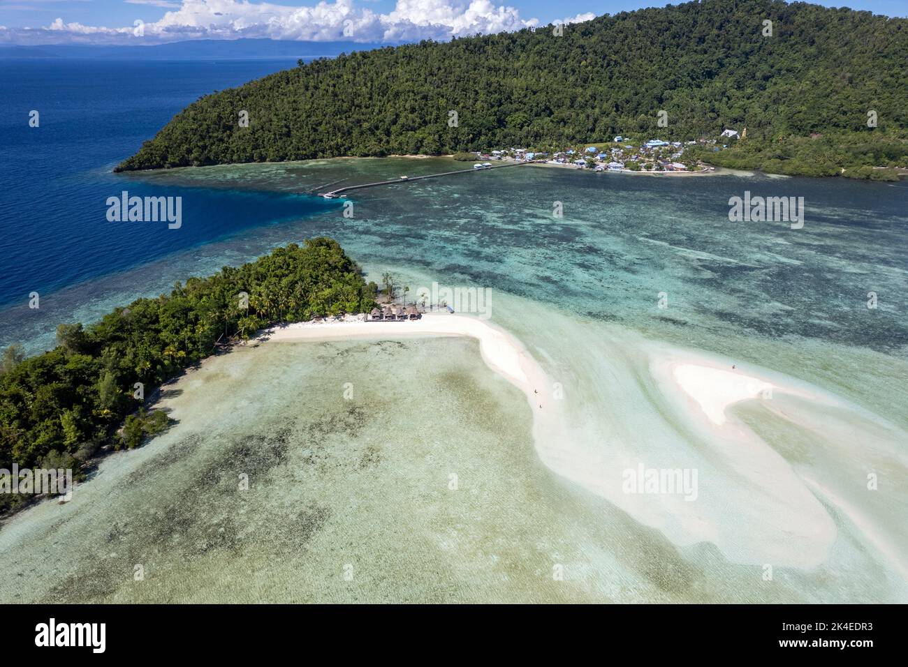 Aerial view of white sandy beach, Pulau Mansuar, Raja Ampat Indonesia ...