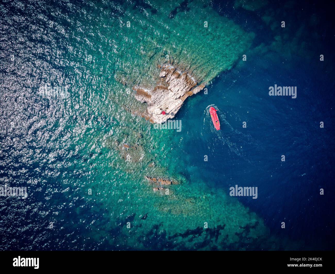 Semi submarine sailing hi-res stock photography and images - Alamy