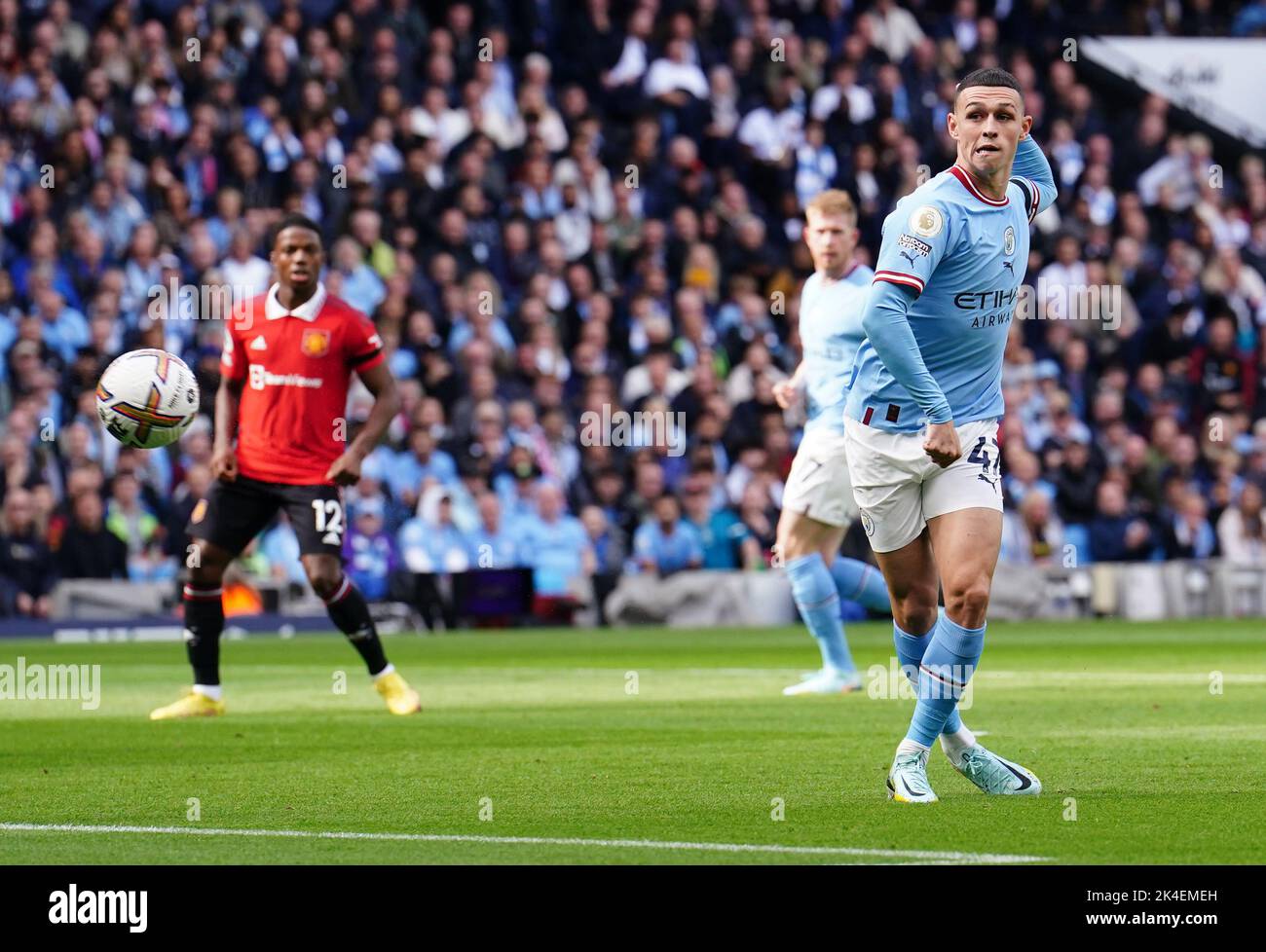 Phil foden october 2022 united hi-res stock photography and images - Alamy