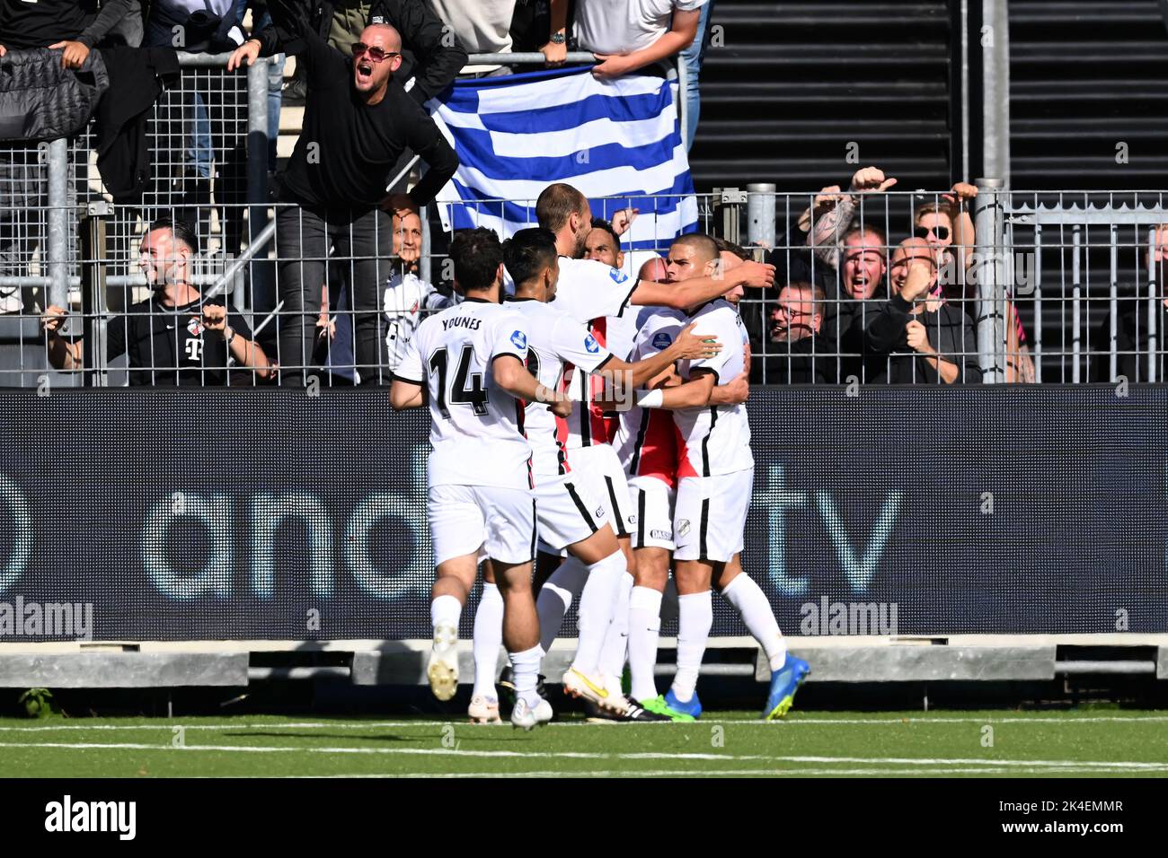ROTTERDAM - (lr) Sander van der Streek of FC Utrecht celebrates the 0-1 ...