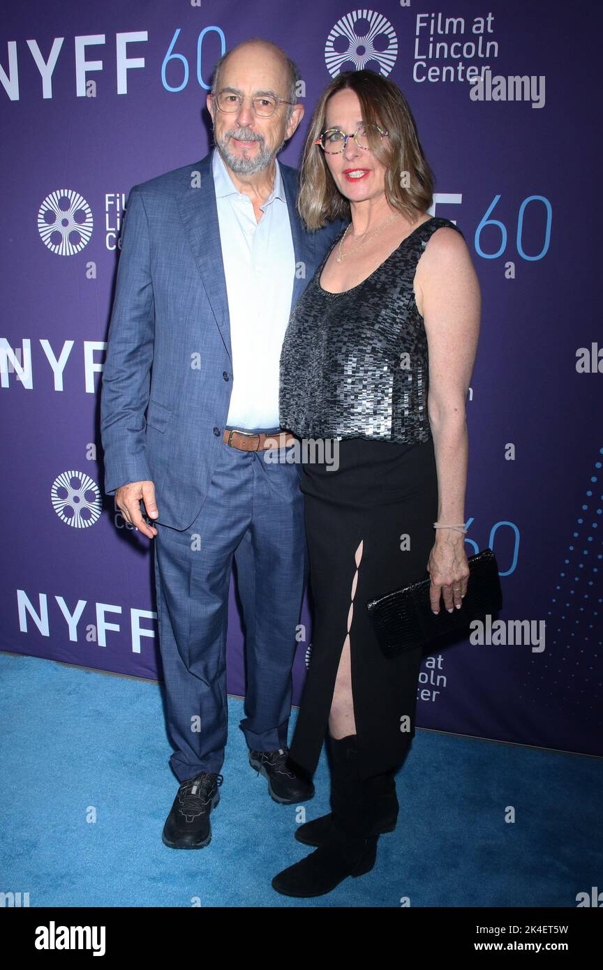 New York, NY, USA. 1st Oct, 2022. Richard Schiff, Sheila Kelley at the ...