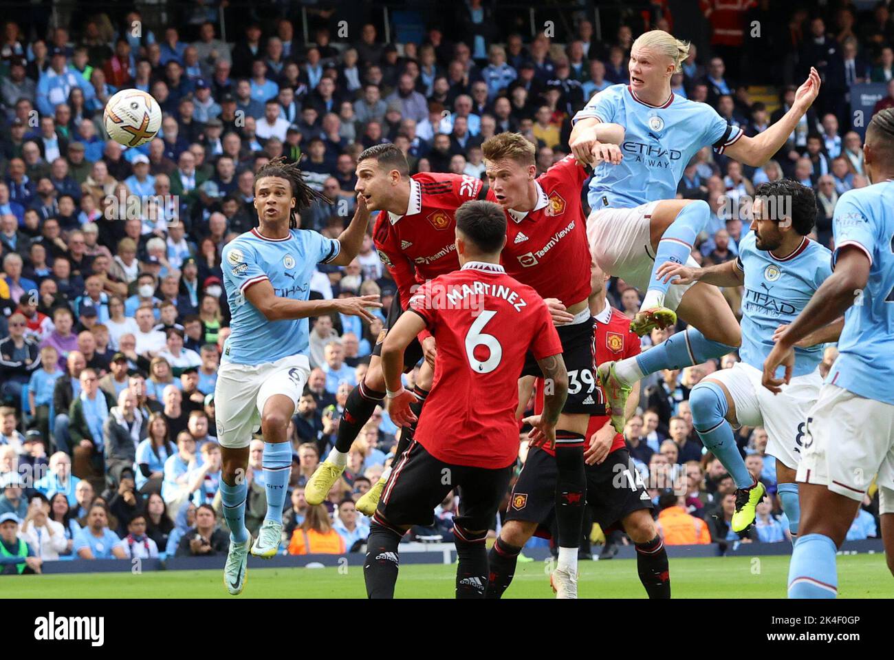 Erling haaland manchester city header hi-res stock photography and ...