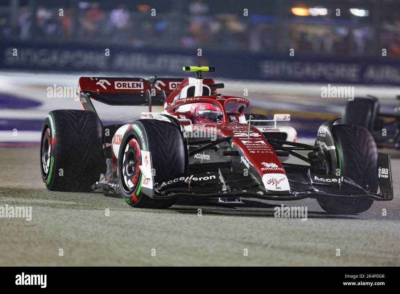 24 ZHOU Guanyu (chi), Alfa Romeo F1 Team ORLEN C42, action during the ...