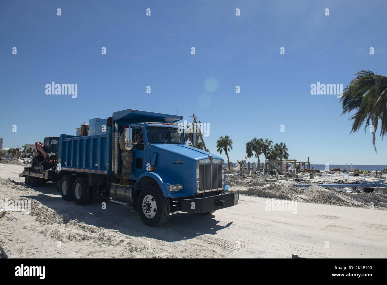 Fort Meyers, United States. 30th Sep, 2022. Members of the United ...