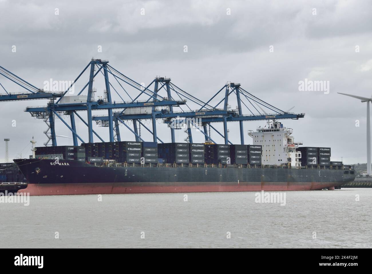 Container Ship SC MARA operated by UniOcean Lines seen unloading ...