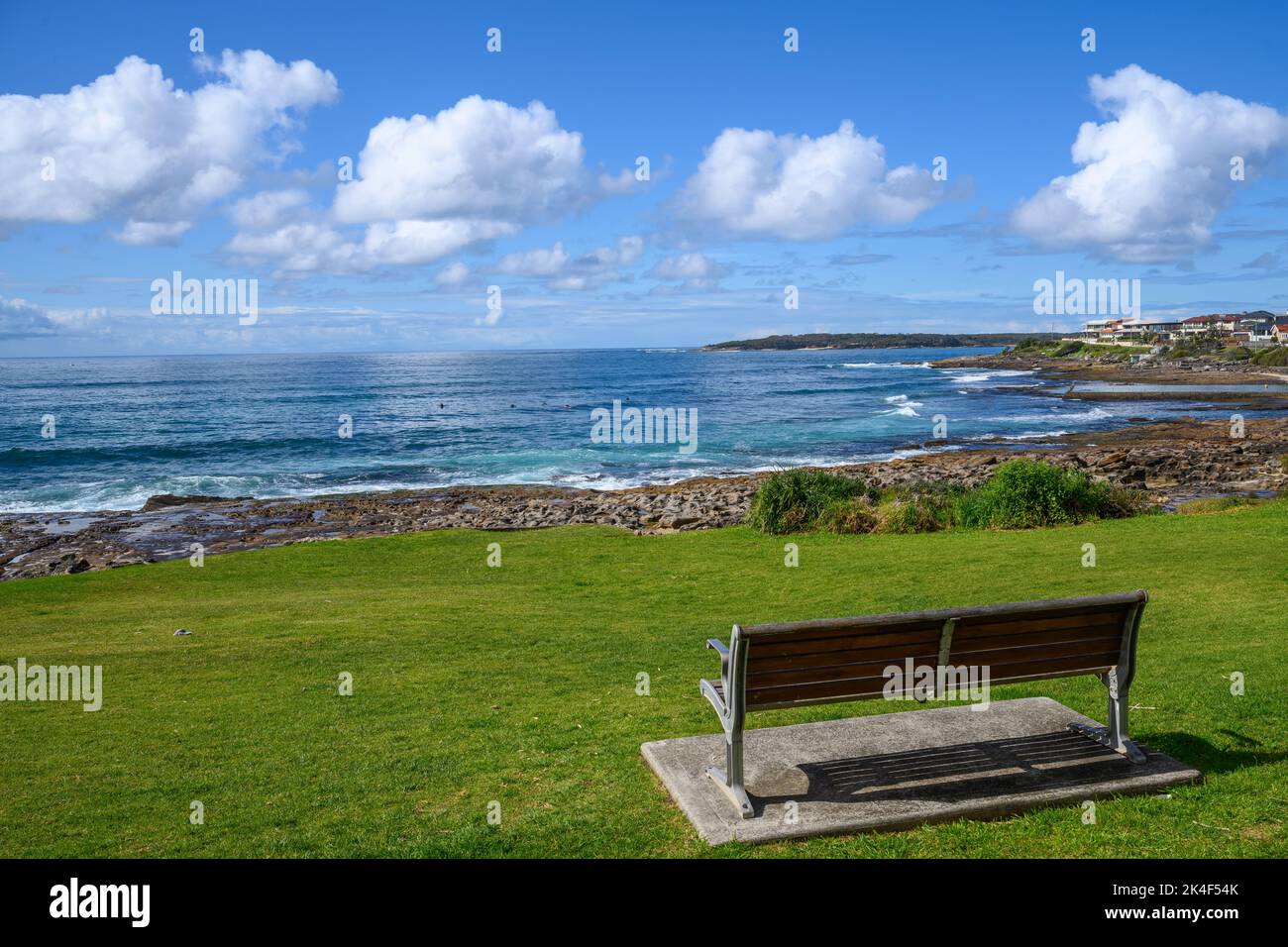 Seat overlooking the Pacific Ocean in Australia Stock Photo - Alamy