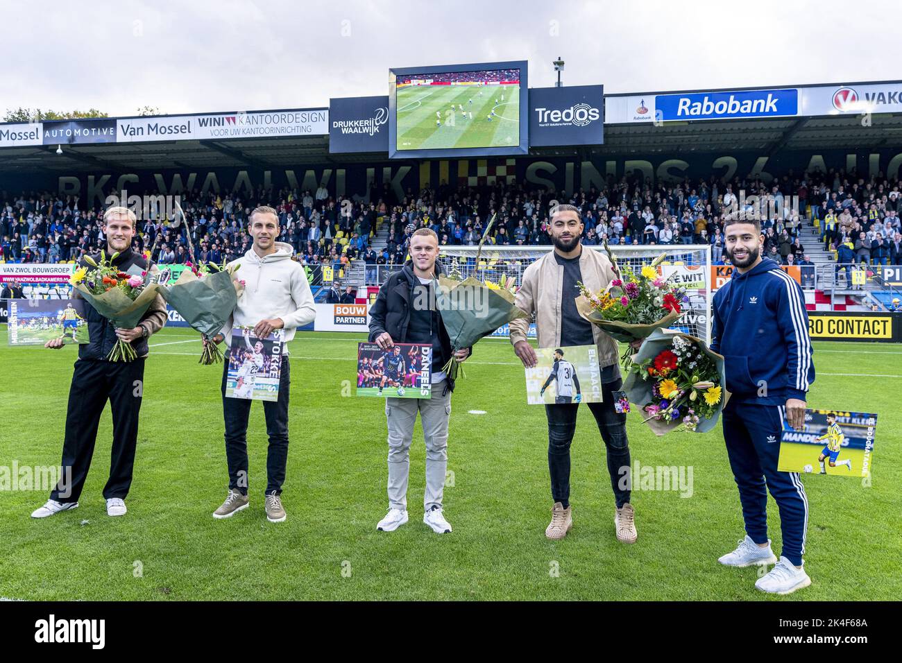 WAALWIJK , Netherlands, 02-10-2022, football, Mandemakers Stadium, Dutch eredivisie, season 2022 ...