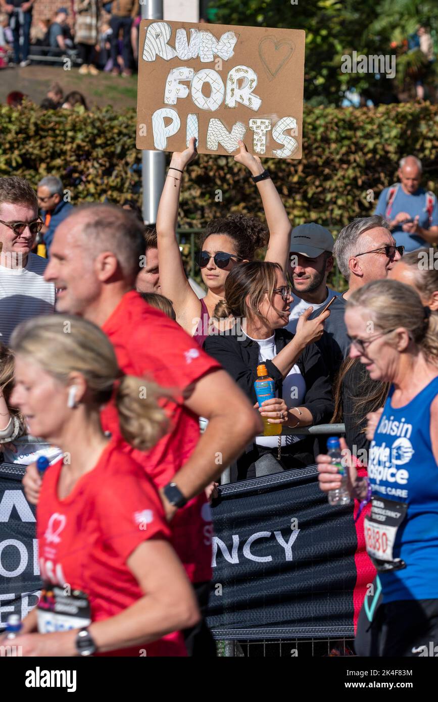 Run for pints hi-res stock photography and images - Alamy