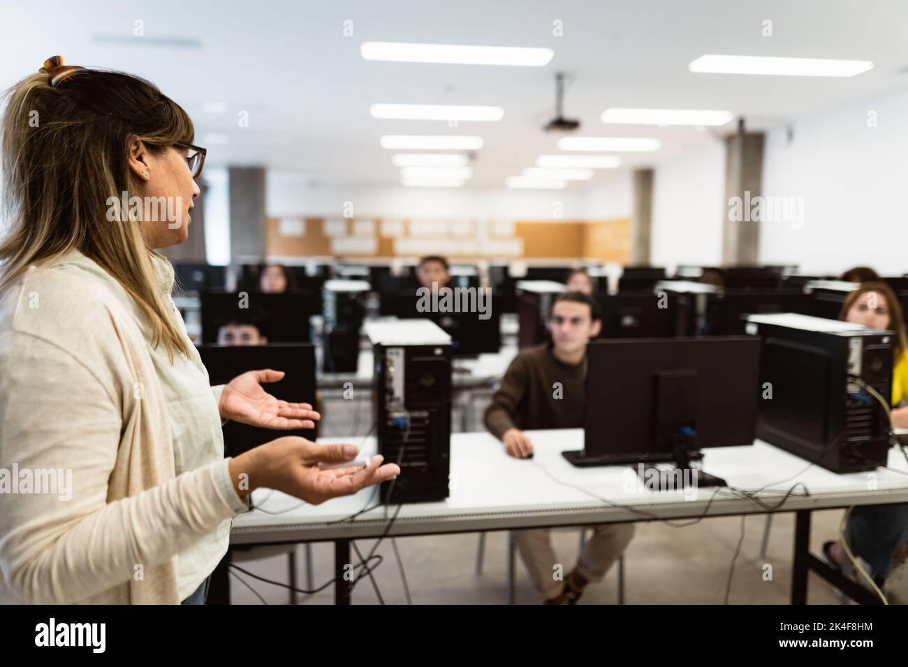 High school education gen students hi-res stock photography and images ...