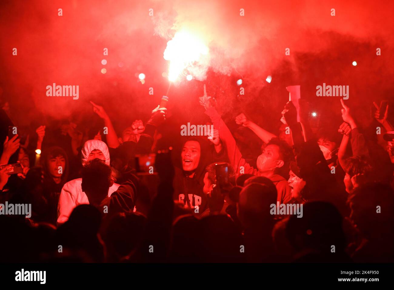 Indonesia football riot 2022 hi-res stock photography and images - Alamy