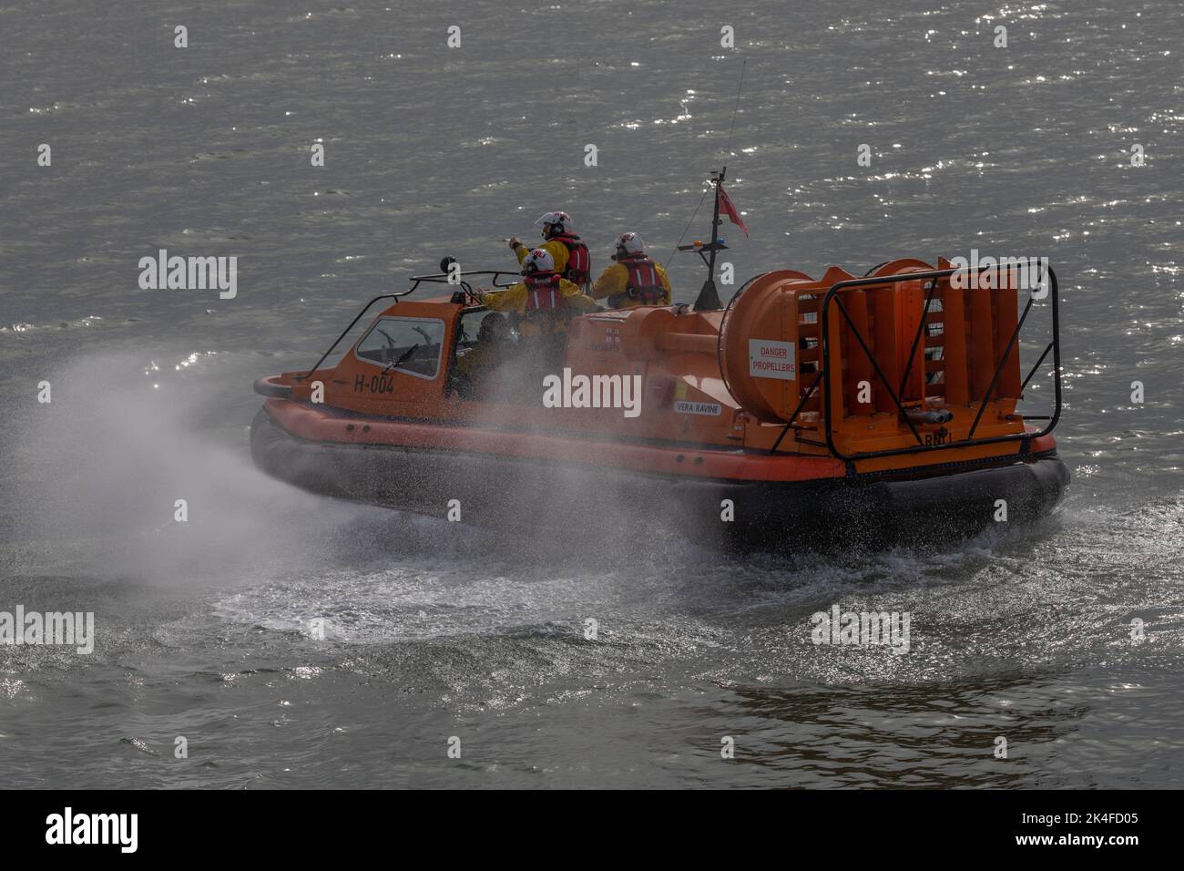 RNLI inshore rescue hovercraft, Vera Ravine, in the water near Southend Pier. Southend-on-Sea ...