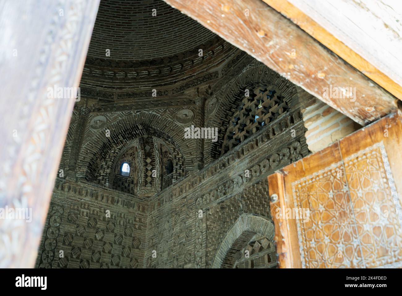 Ismail Samoni Mausoleum interior brickwork and structure, Bukhara Stock ...