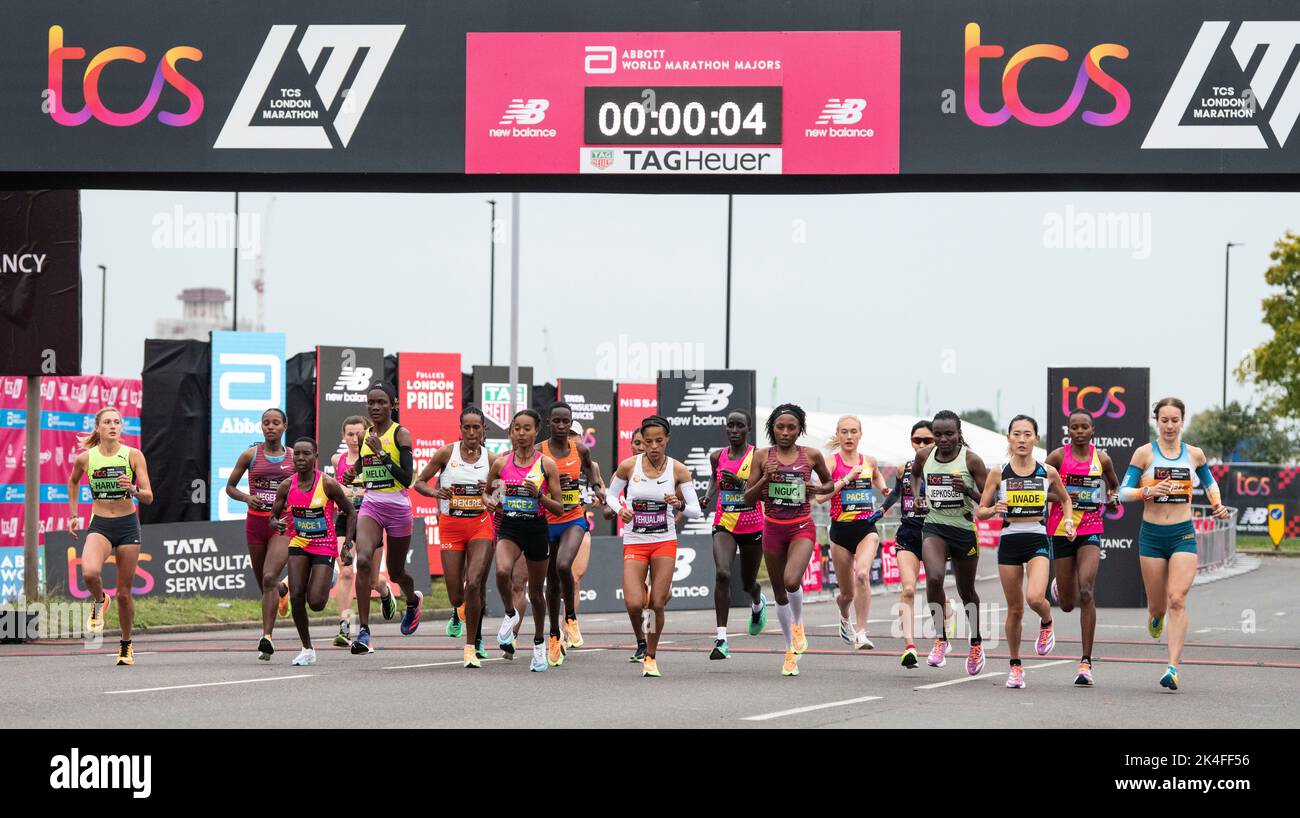 London, UK. 02nd Oct, 2022. Rose Harvey (First GB Athlete to Finish) of ...