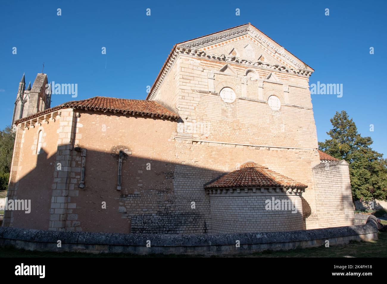 France vienne poitiers saint jean hi-res stock photography and images ...