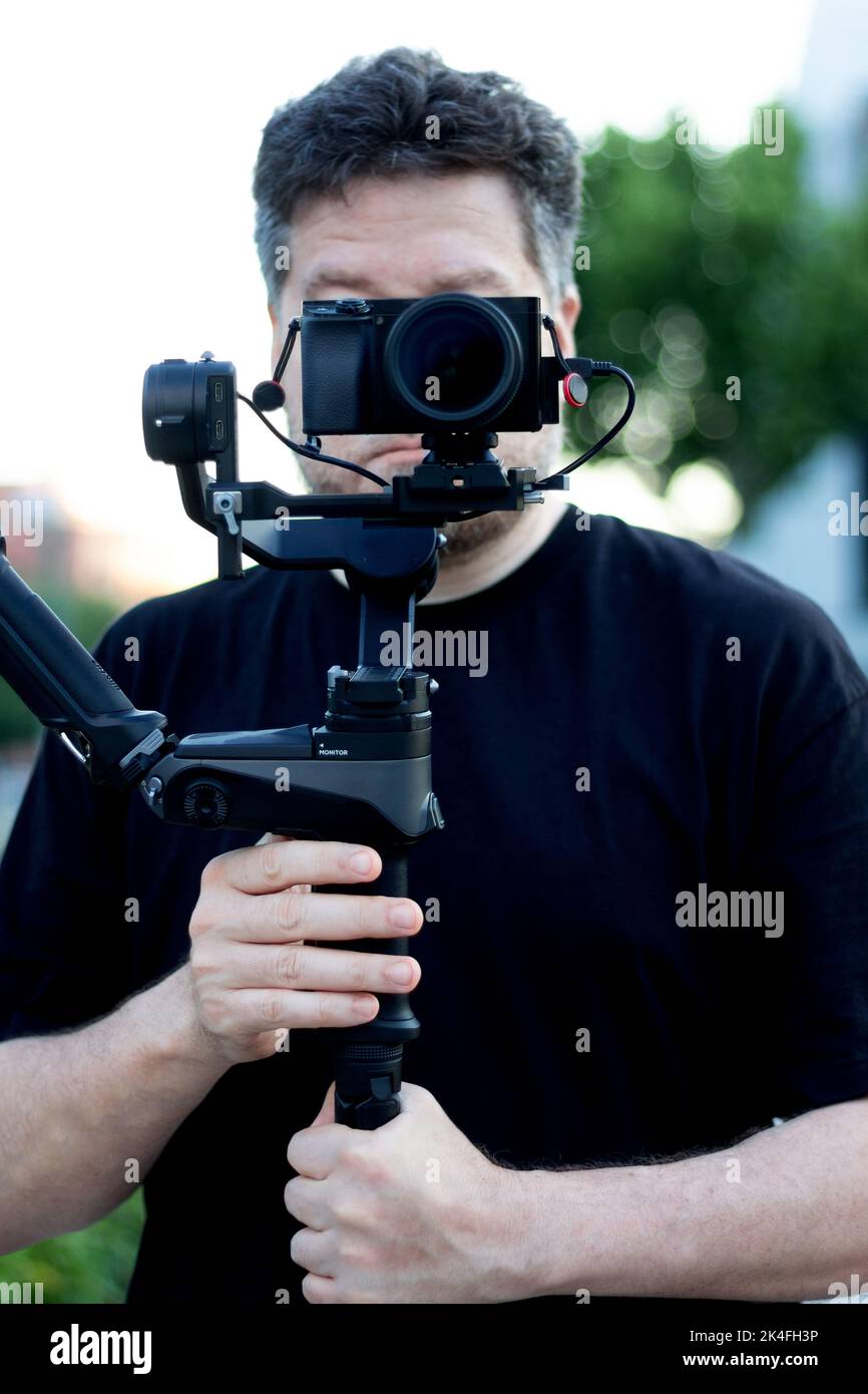 Camera operator film set hi-res stock photography and images - Alamy