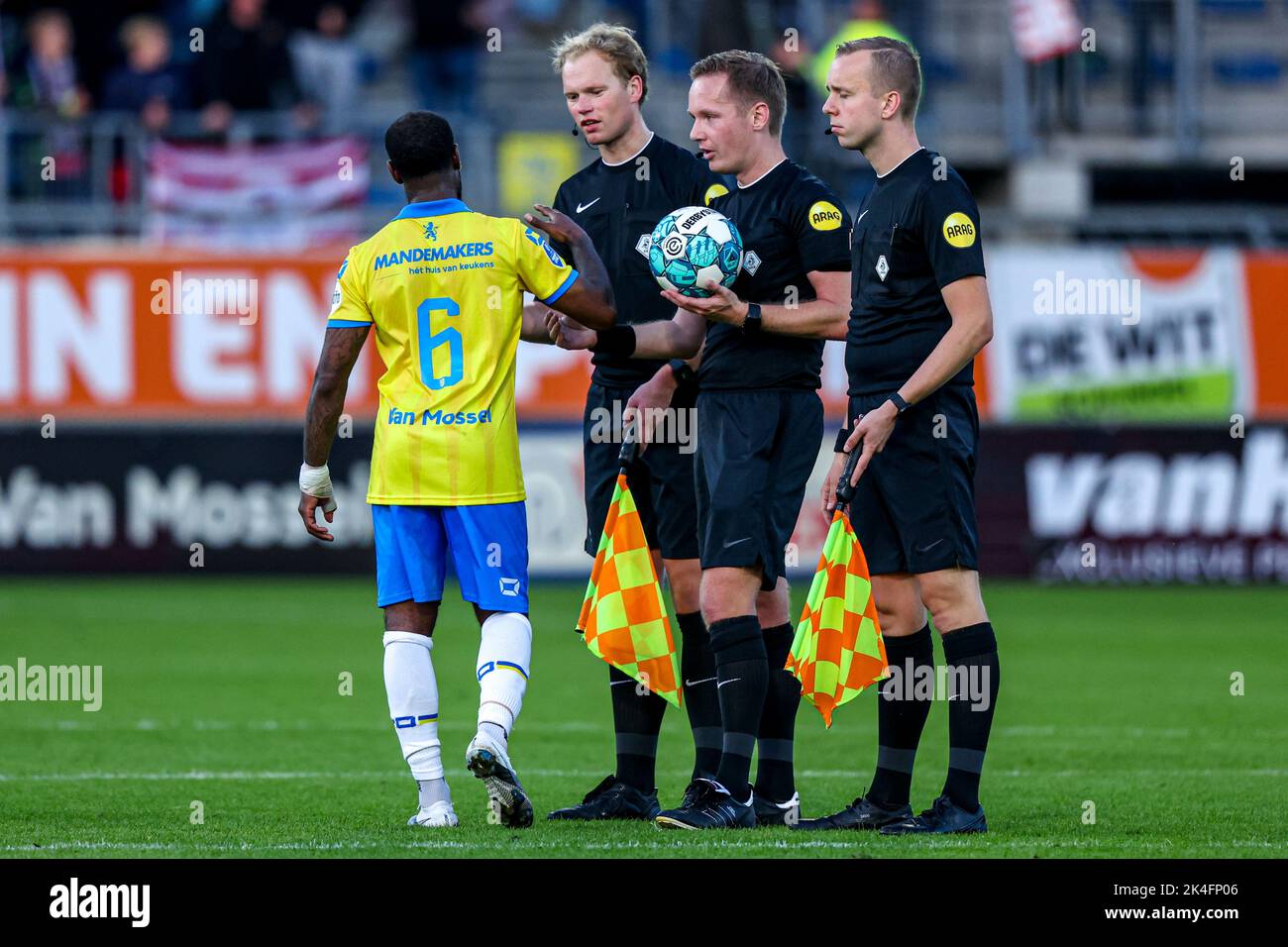 WAALWIJK, NETHERLANDS - OCTOBER 2: Assistant Referee Stefan de Groot ...