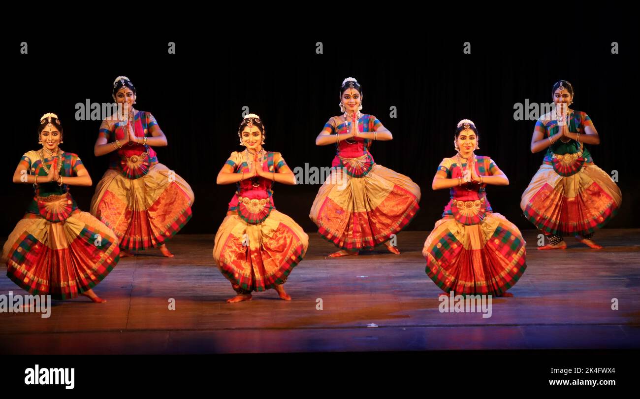 Chennai, India. 02nd Oct, 2022. artists perform a dance drama 'Praise ...