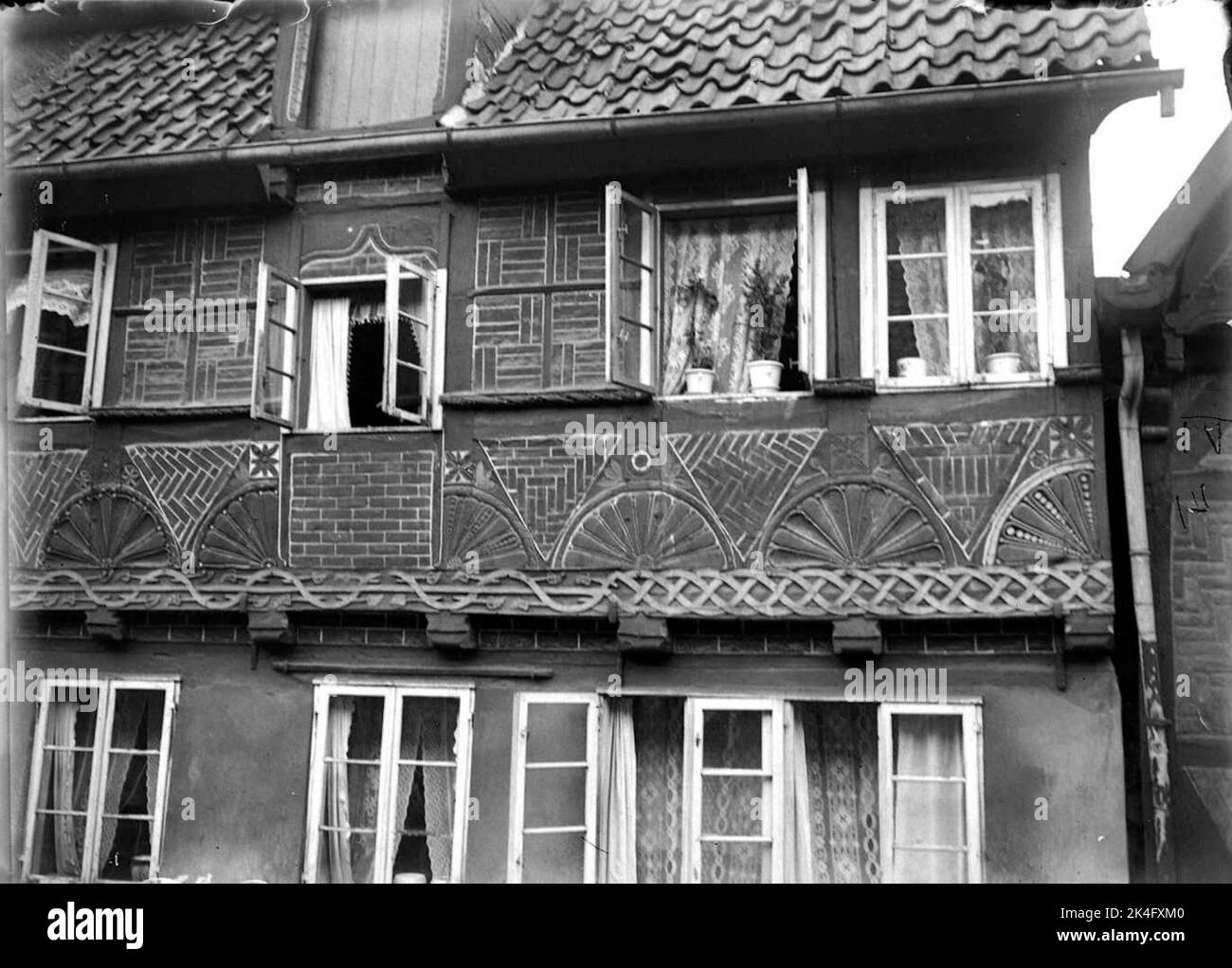View from northern Germany, Lüneburg. House at Rotenhahnstrasse. Detail ...