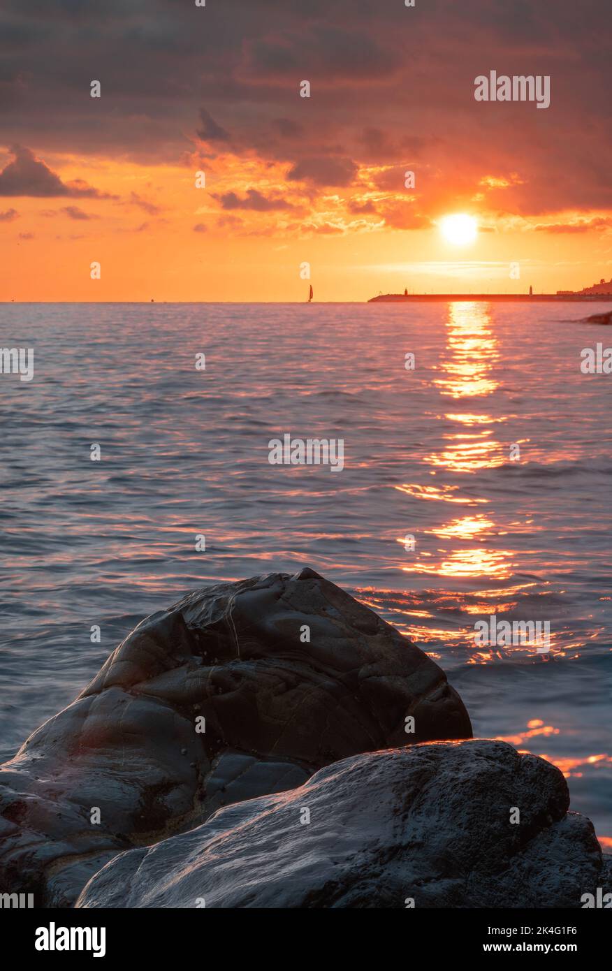 Focus staking shot taken during golden hour Stock Photo - Alamy