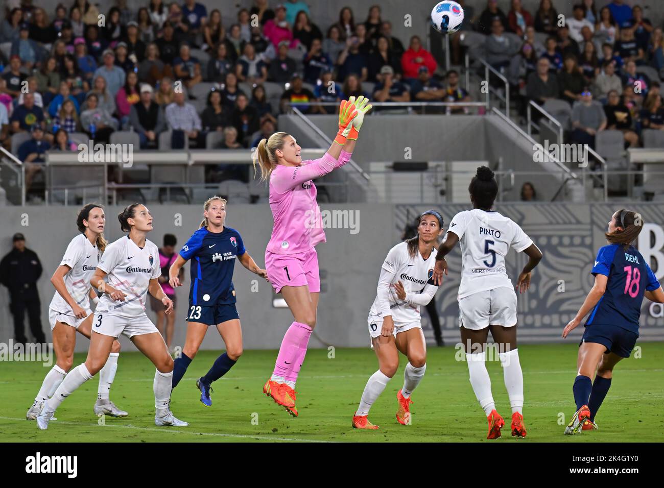 Casey murphy 1 hi-res stock photography and images - Alamy