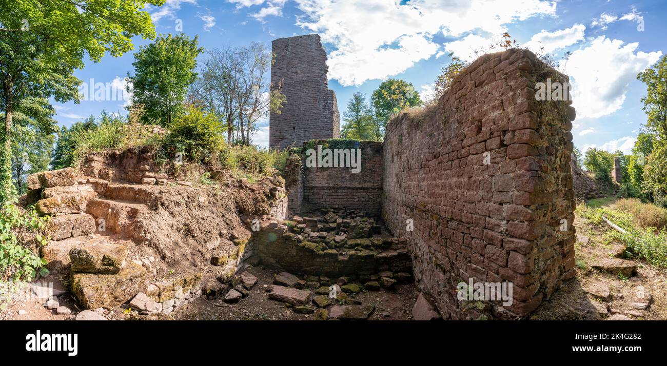 View of the castle ruins Haut-Barr Stock Photo - Alamy