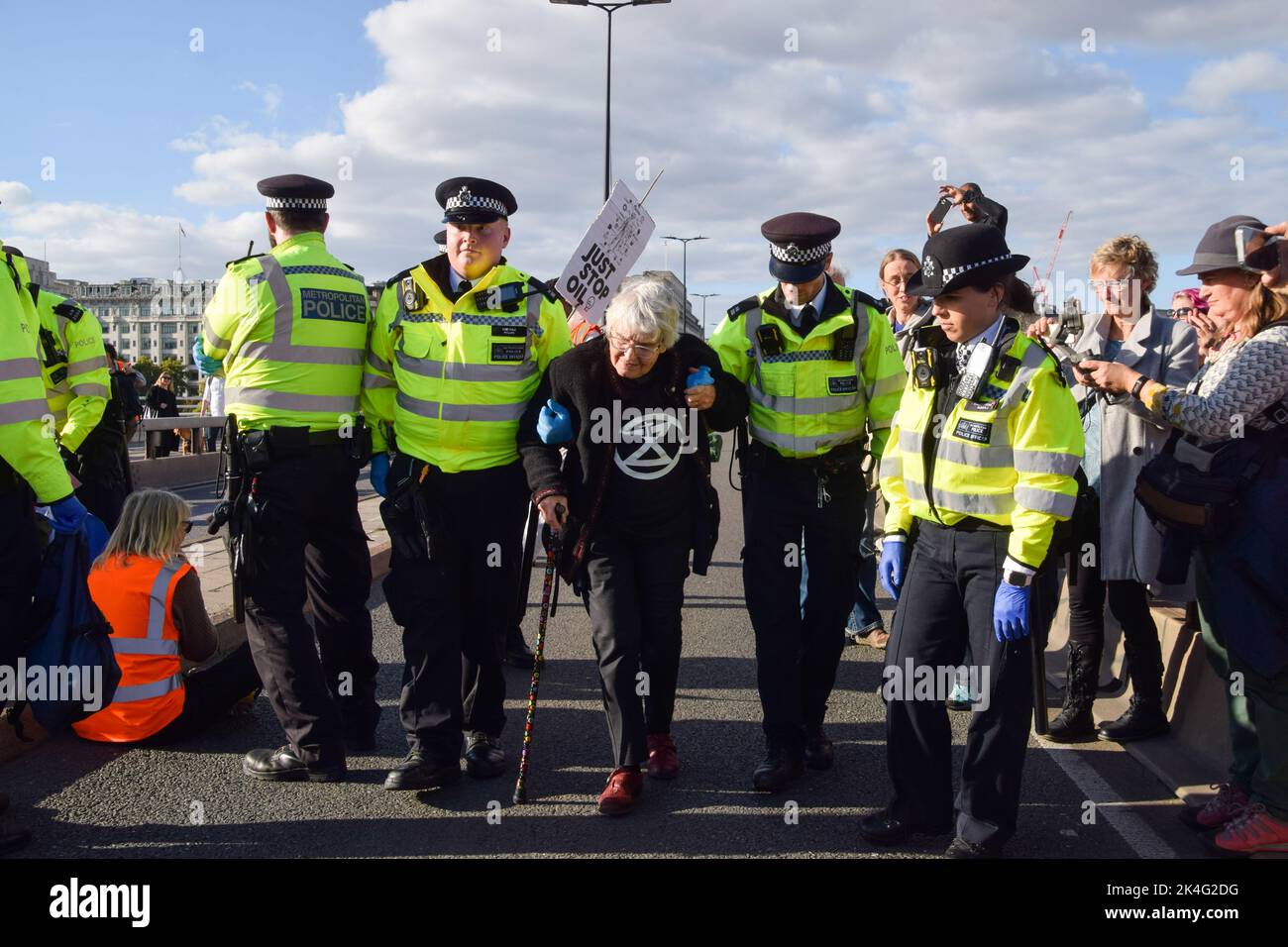 Reverend sue parfitt hi-res stock photography and images - Alamy