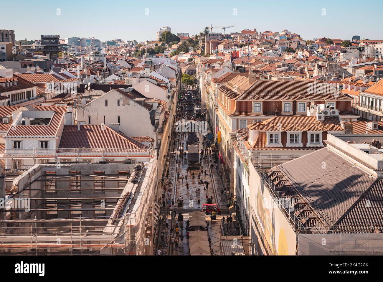 Downtown building rooftop hi-res stock photography and images - Alamy
