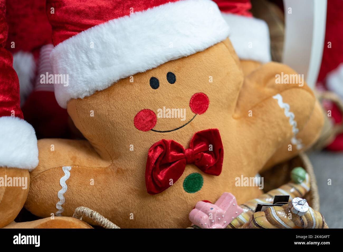 The gingerbread man story hi-res stock photography and images - Alamy