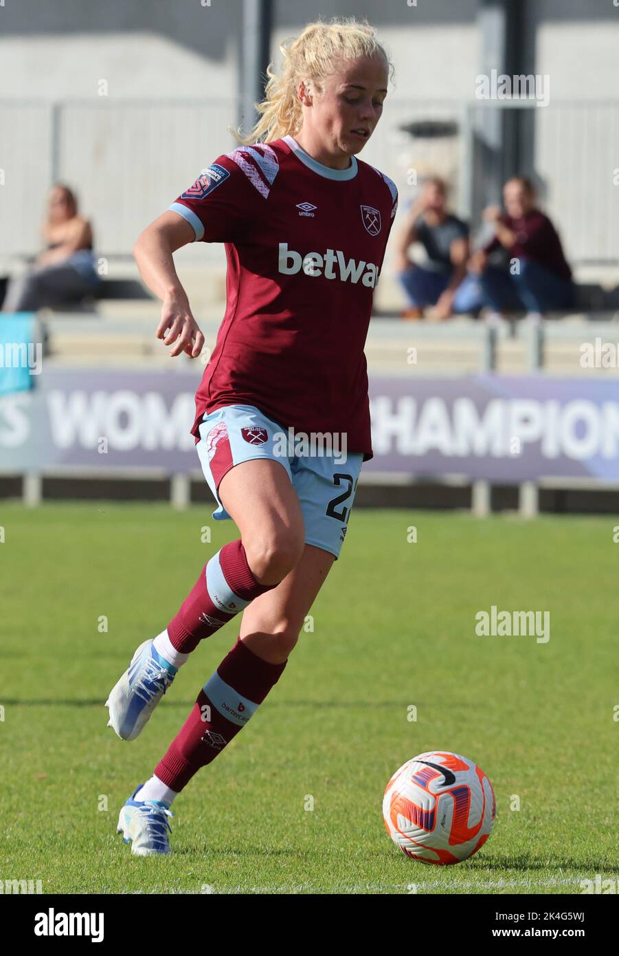 Grace fisk of west ham united women hi-res stock photography and images ...