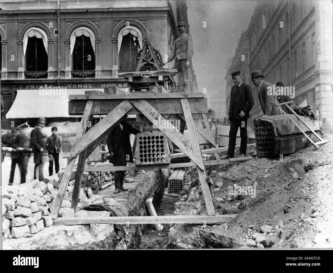 Piped system hi-res stock photography and images - Alamy