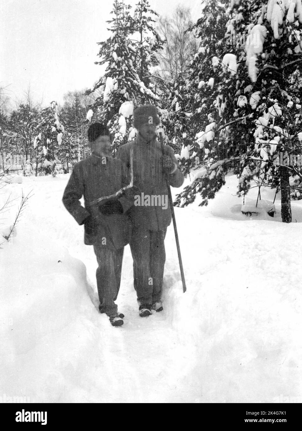 Winter walk snow in Black and White Stock Photos & Images - Alamy