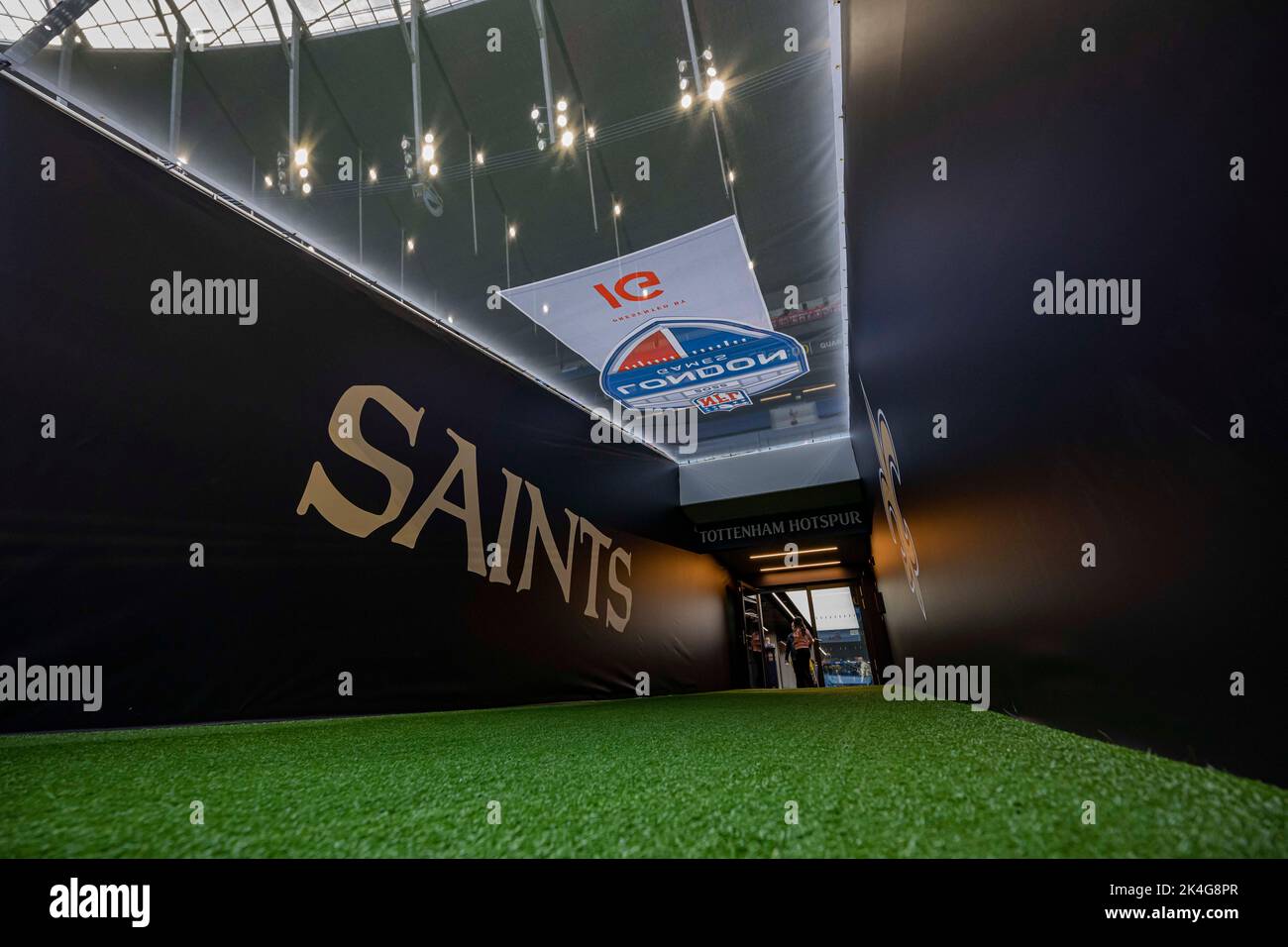 New lawns stadium hi-res stock photography and images - Alamy
