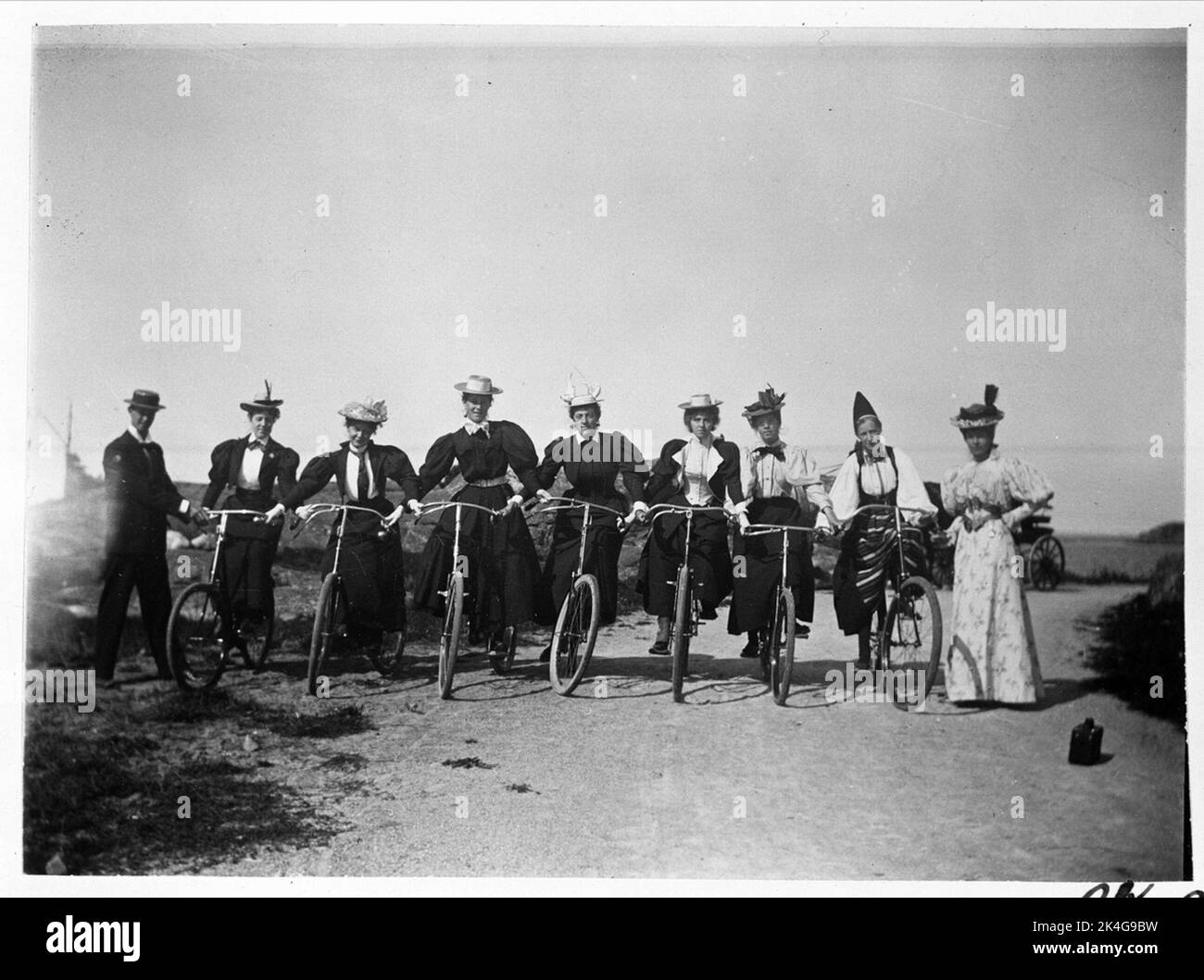 Bicycles bike Black and White Stock Photos & Images - Alamy