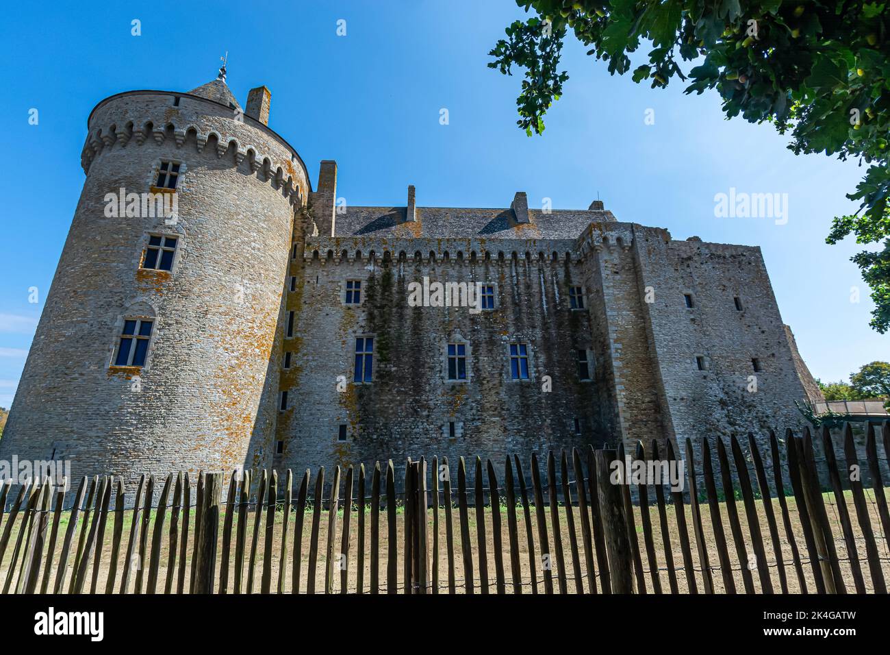 Panoramic view of Chateau de Suscinio in Gulf of Morbihan, Brittany ...