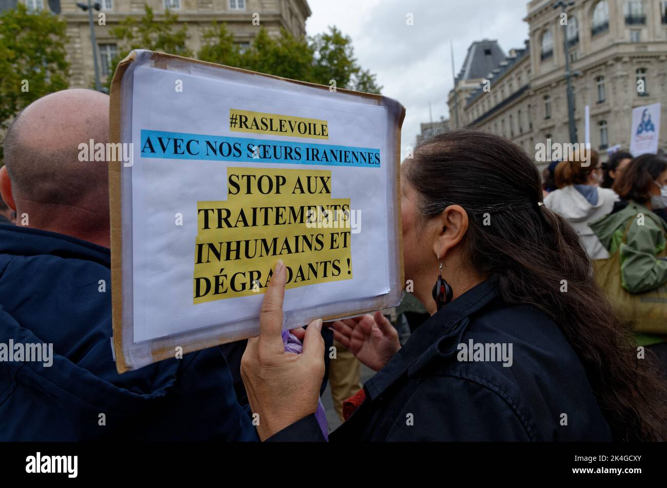 Femmes iran hi-res stock photography and images - Alamy