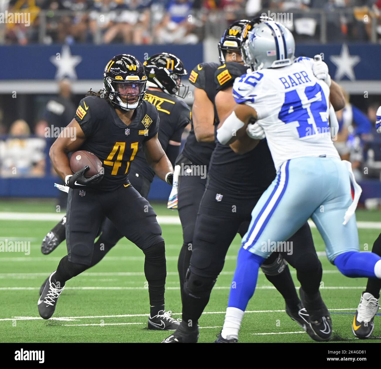 Arlington, United States. 02nd Oct, 2022. Washington Commanders ...