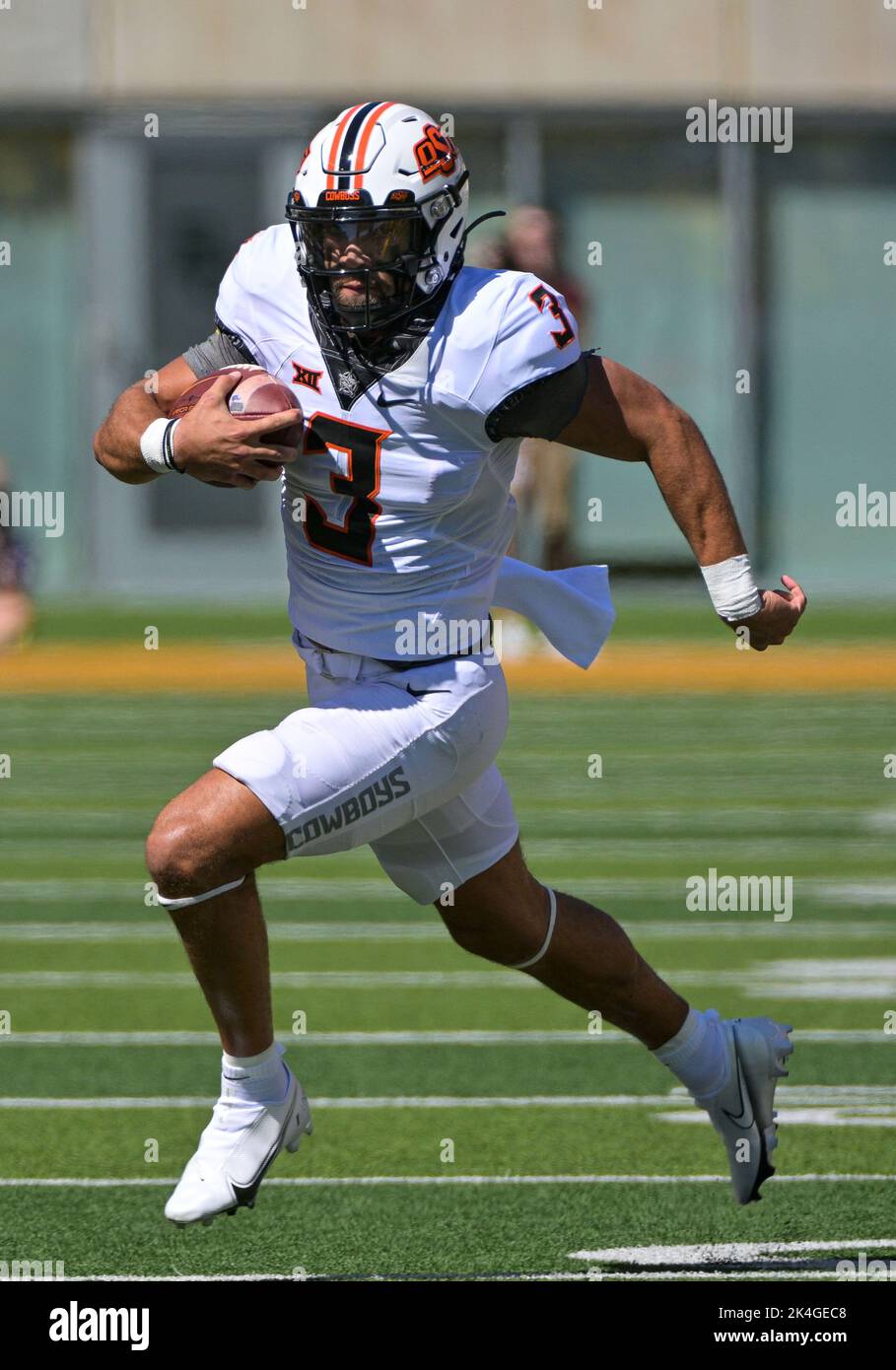 October 1 2022: Oklahoma State Cowboys quarterback Spencer Sanders (3 ...