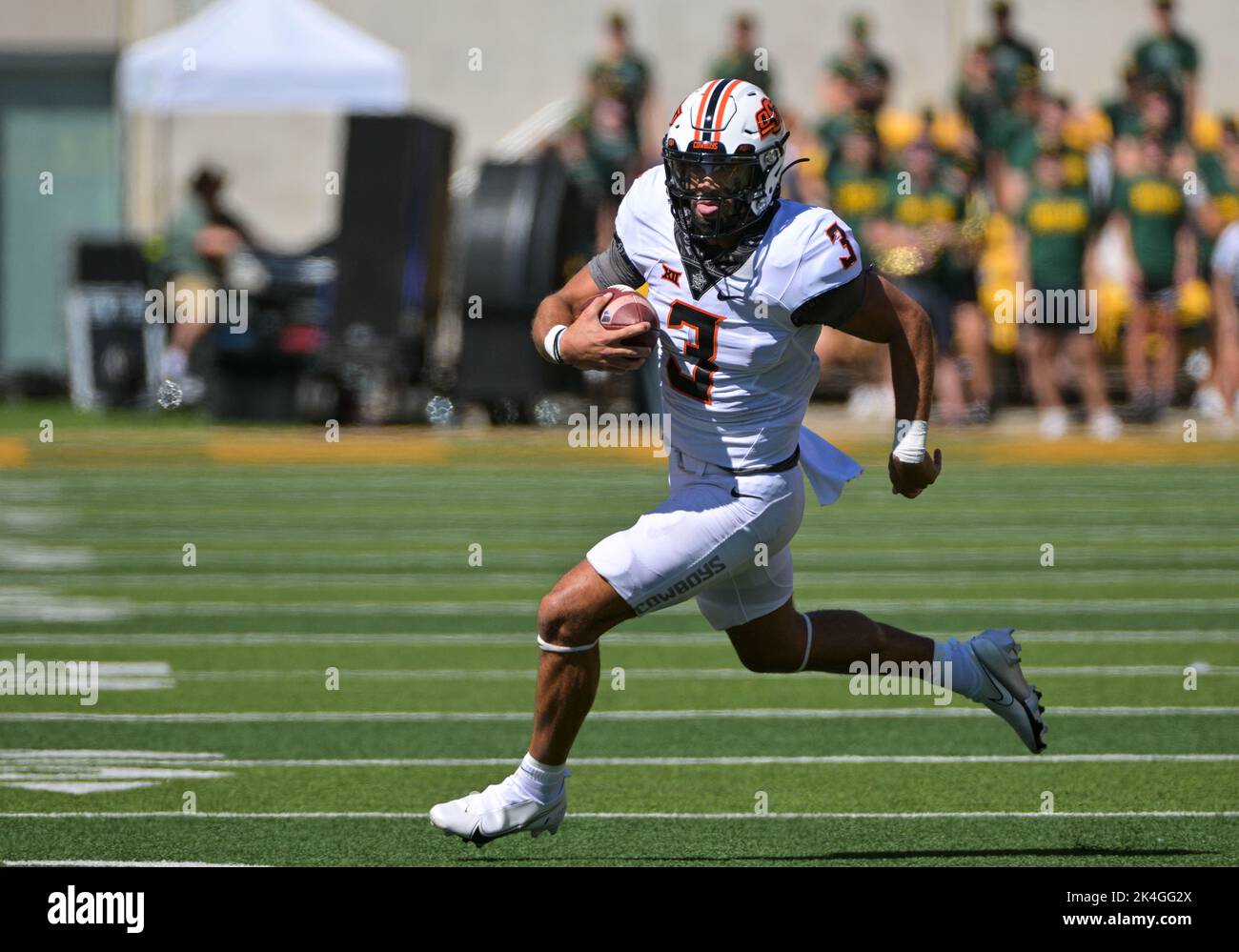 Waco, Texas, USA. 1st Oct, 2022. Oklahoma State Cowboys quarterback ...