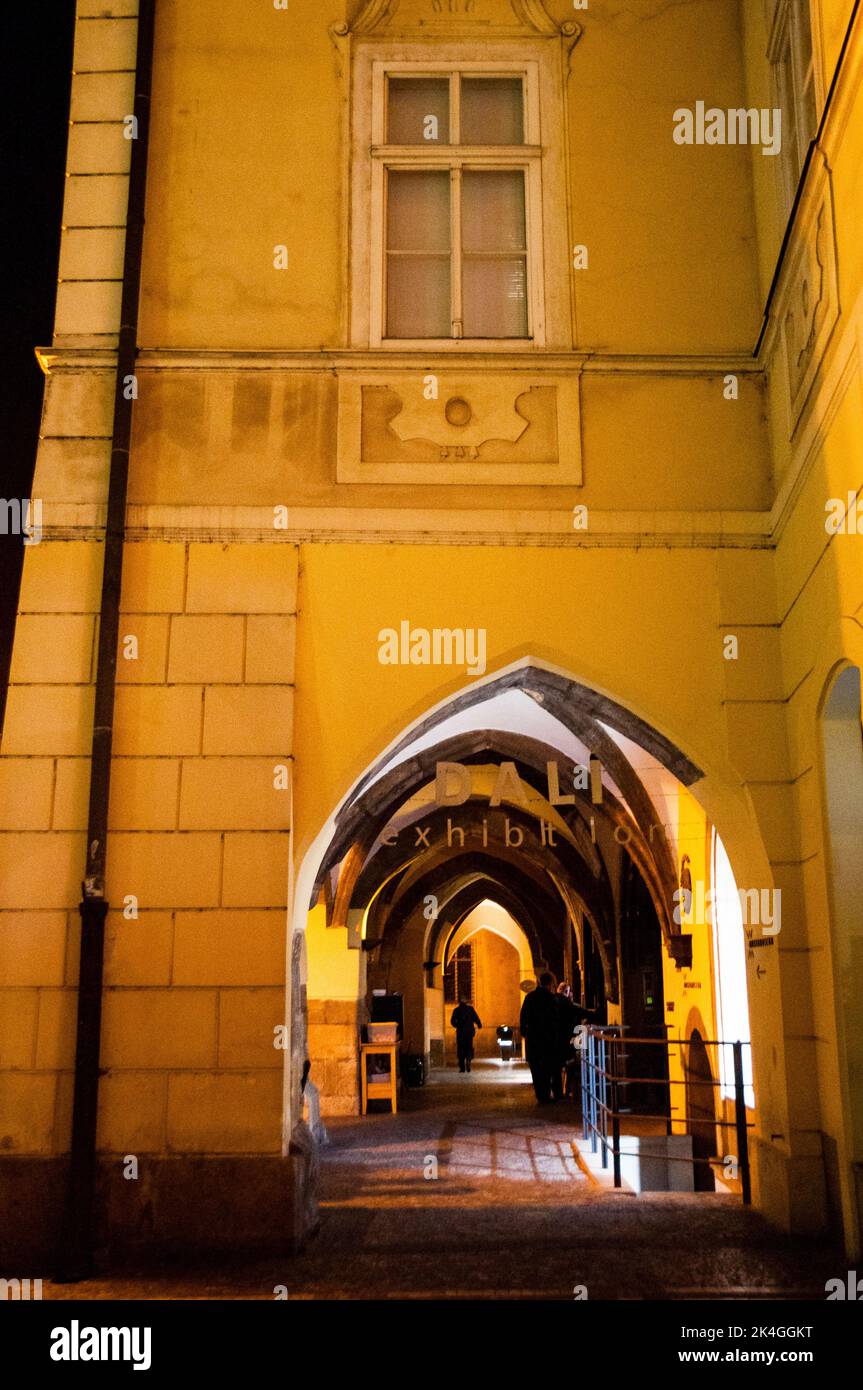 Vaulted ceiling of gate house hi-res stock photography and images - Alamy
