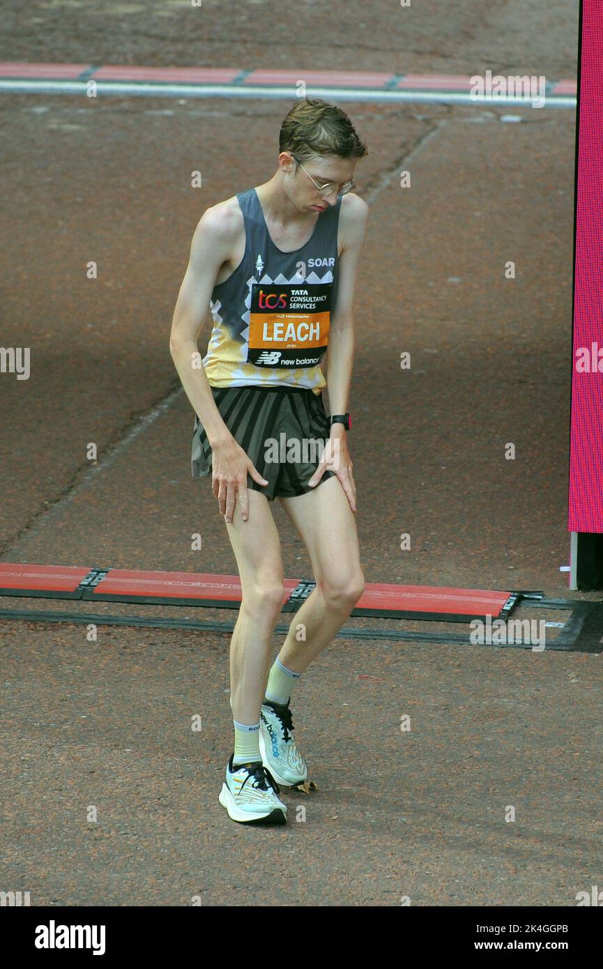 London, UK. 2nd Oct, 2022. Matthew Leach. Elite runner finishers ...