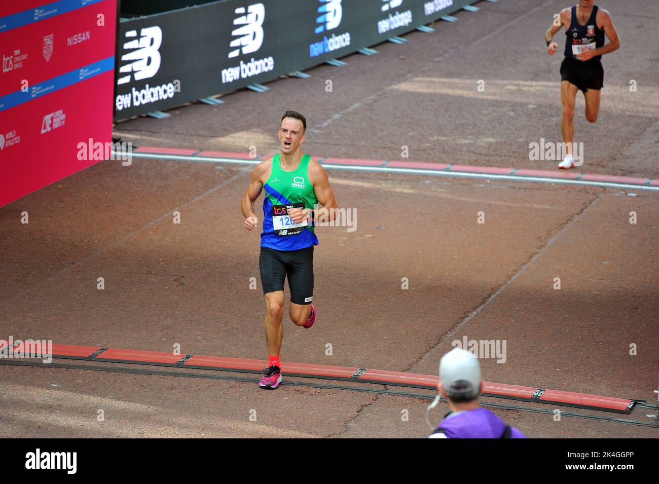 London marathon 2022 elite hi-res stock photography and images - Alamy