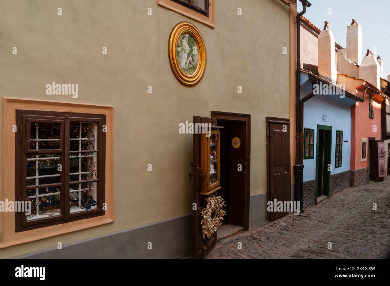Number 22 golden lane hi-res stock photography and images - Alamy