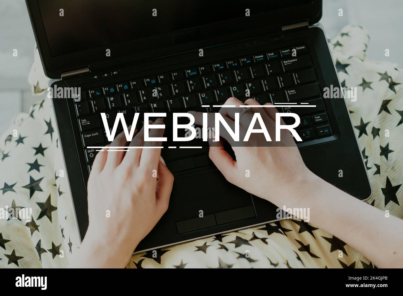 Hands on virtual learning hi-res stock photography and images - Alamy