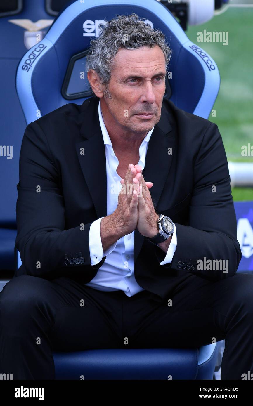 Rome, Italy ,October 02nd , 2022 Pictured left to right, Spezia trainer ...