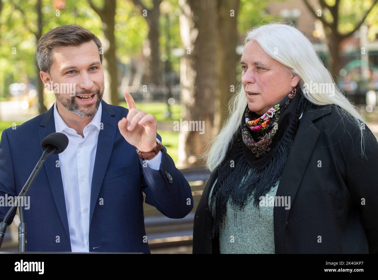 Quebec Solidaire co-spokespersons Gabriel Nadeau-Dubois and Manon Masse ...